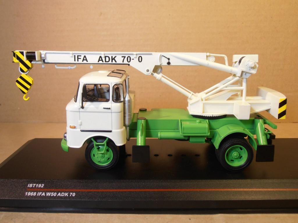 IFA W50L ИФА кран ADK70 White / Green 1968 IST192T ИФА автокран IST IXO ...
