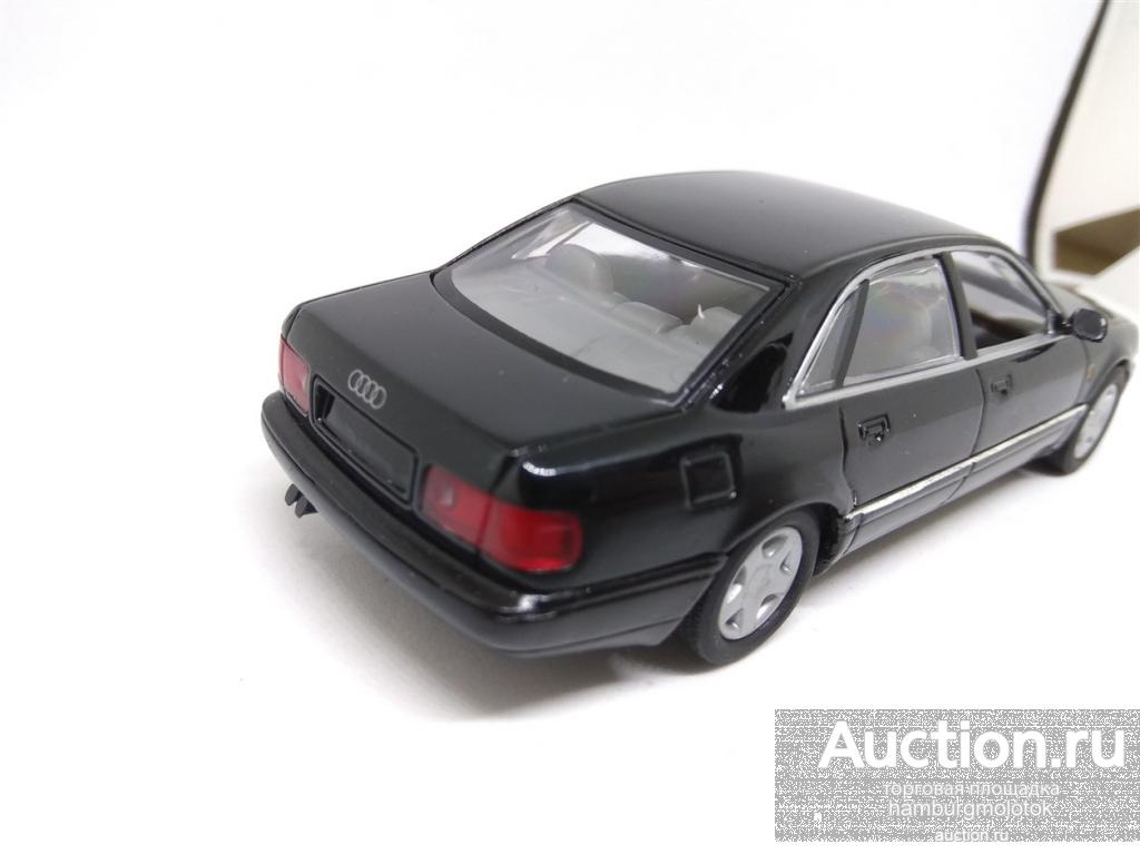 1060 Audi A8 Typ D2 4D minichamps 1:43 black