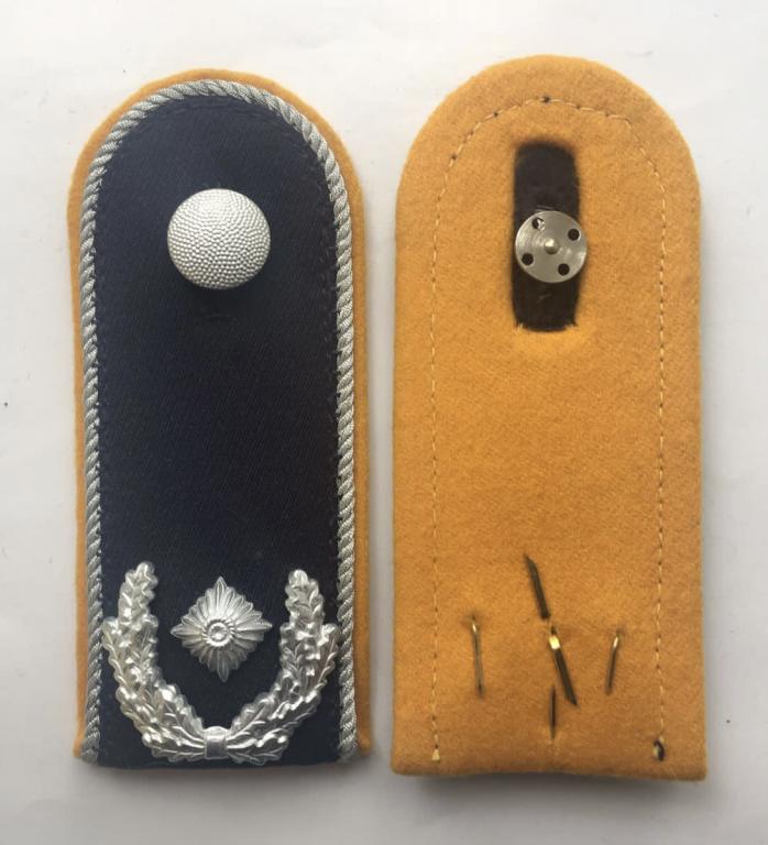 Погоны майора ВВС ФРГ — покупайте на Auction.ru по выгодной цене. Лот ...