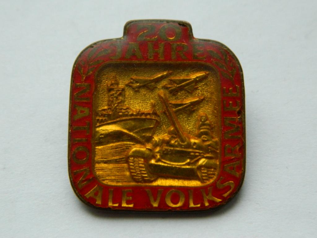NATIONALE VOLKSARMEE 20 JAHRE. НАЦИОНАЛЬНАЯ НАРОДНАЯ АРМИЯ 20 ЛЕТ ГДР ...