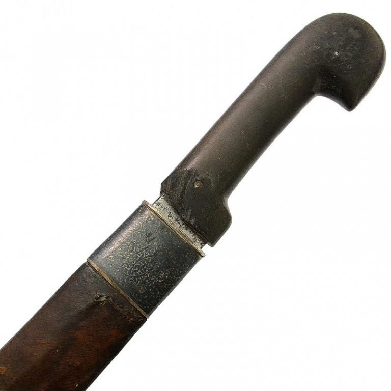 Шашка русская офицерская азиатского типа, с украшенным клинком работы Г ...