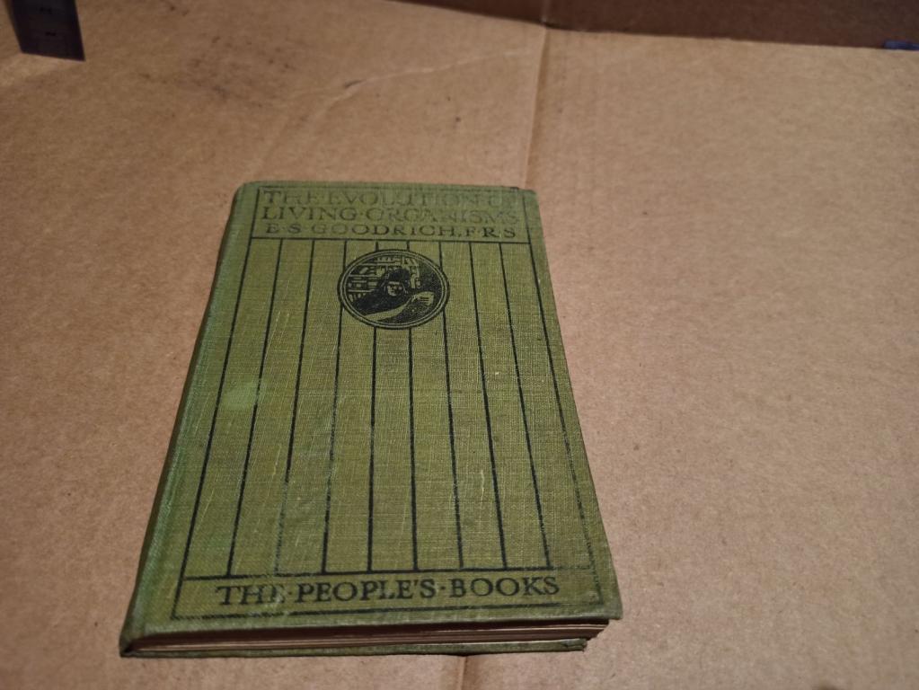 The evolution of living organisms. Edwin S. Goodrich. Эволюция живых ...