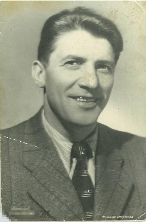 Артисты. Николай Крючков. 1950-е гг. — покупайте на Auction.ru по выгодной цене. Лот из ...