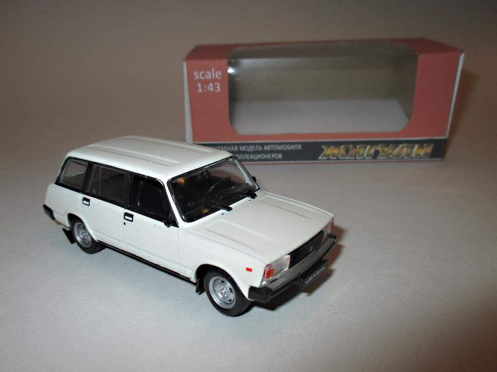 модель авто ВАЗ 2104 ЛАДА Жигули / VAZ 2104 LADA Zhiguli (Автолегеннды ...