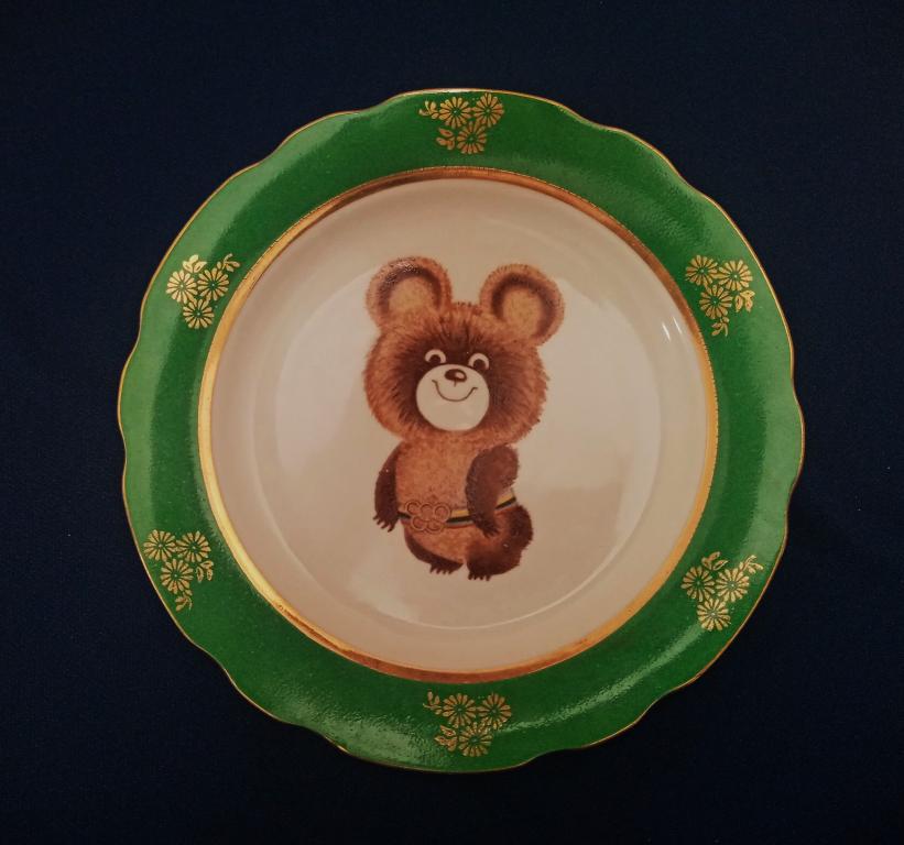 Агитфарфор Агитационный фарфор тарелка Олимпиада 80 Мишка Дулево — покупайте на Auction.ru по ...